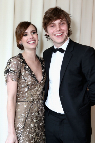 Emma Roberts, A Confirmed May Bride! Engagement With Evan Peters Back ...